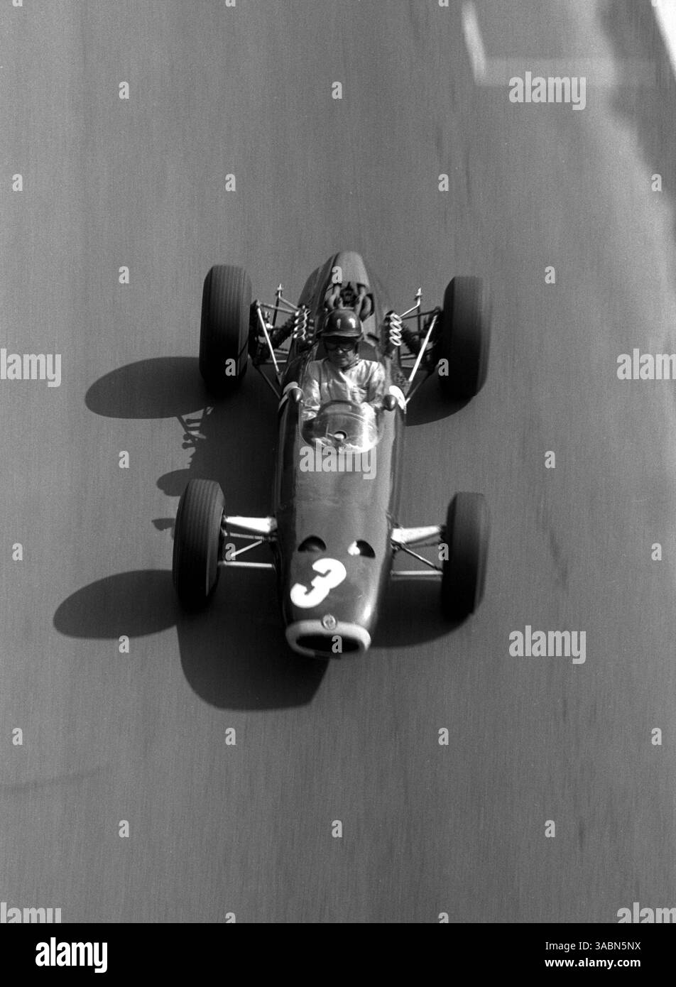 Race winner Graham Hill BRM P261...Monaco Grand Prix, Monte Carlo, 30 ...