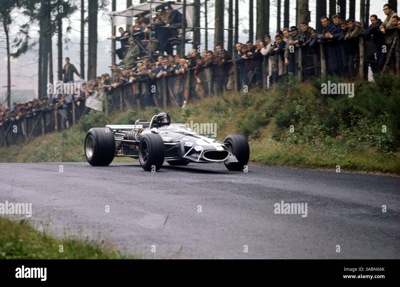 Dan Gurney (USA) Eagle Weslake T1G, finished the race in ninth place ...
