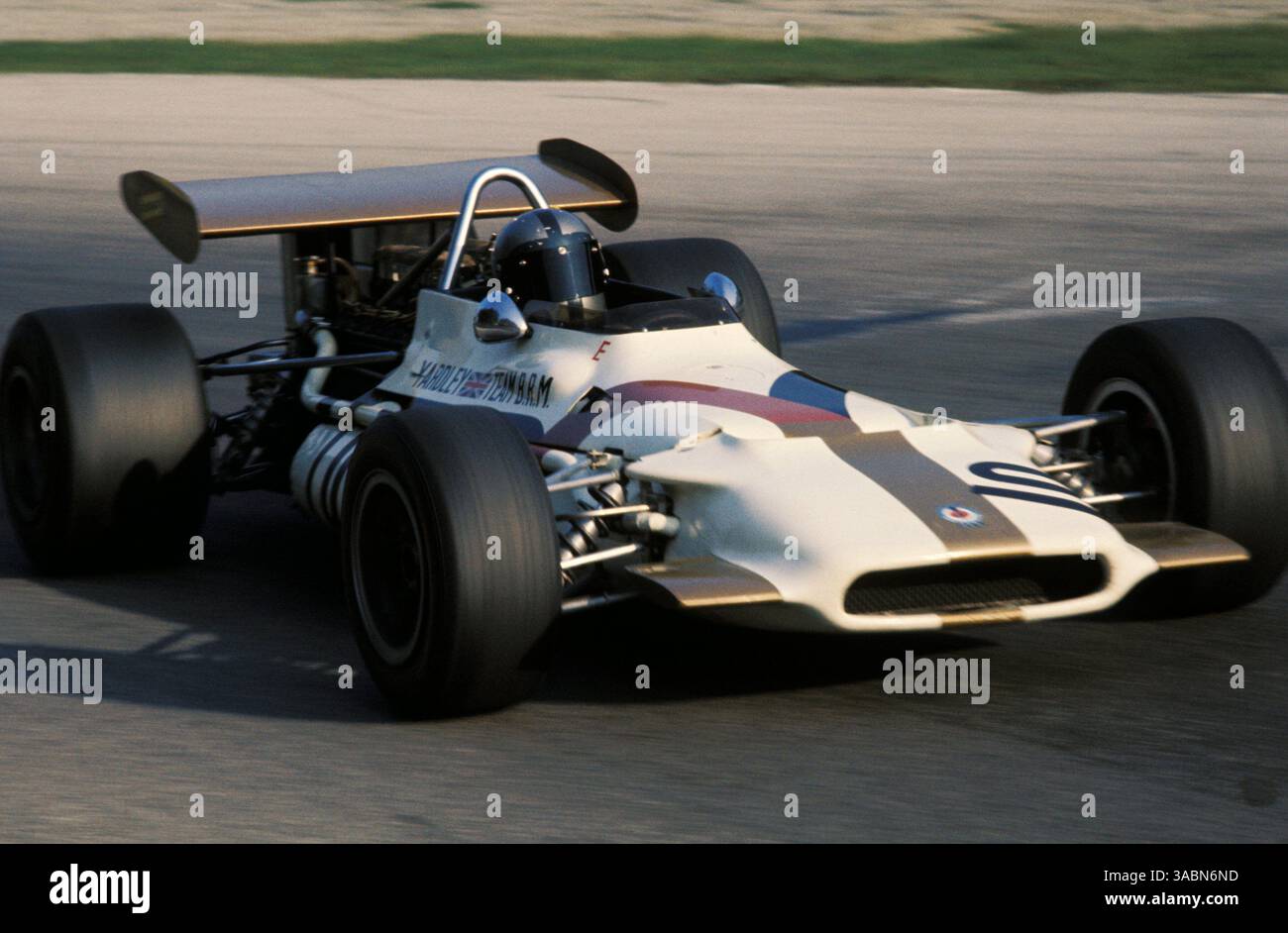 Pedro Rodriguez (MEX) BRM P153 qualified second but retired on the ...