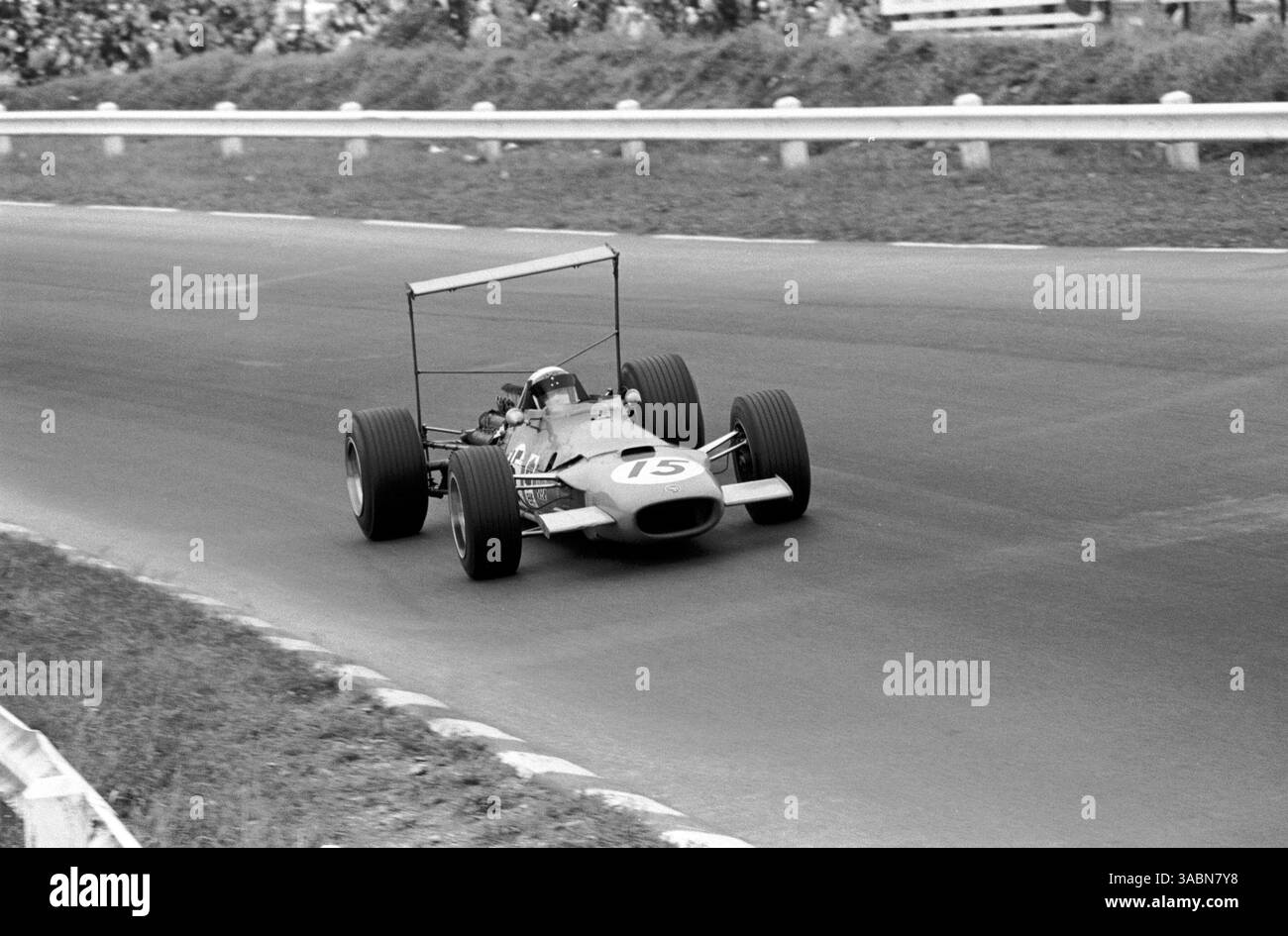 Race winner Jackie Stewart (GBR) Matra MS10..USA Grand Prix, Watkins ...