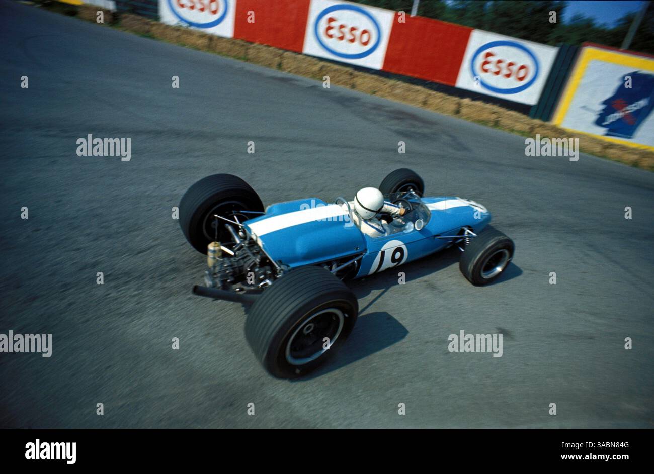 Bob Anderson (GBR) Brabham Climax BT11, 8th place...Formula One World ...