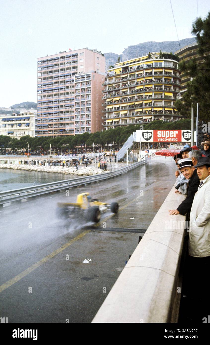 Mike Beuttler (GBR) Clarke-Mordaunt-Guthrie Racing March 721G finished thirteenth. .Monaco Grand ...