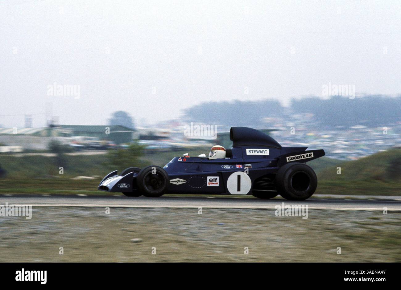 Tyrrell ford 005 hi-res stock photography and images - Alamy