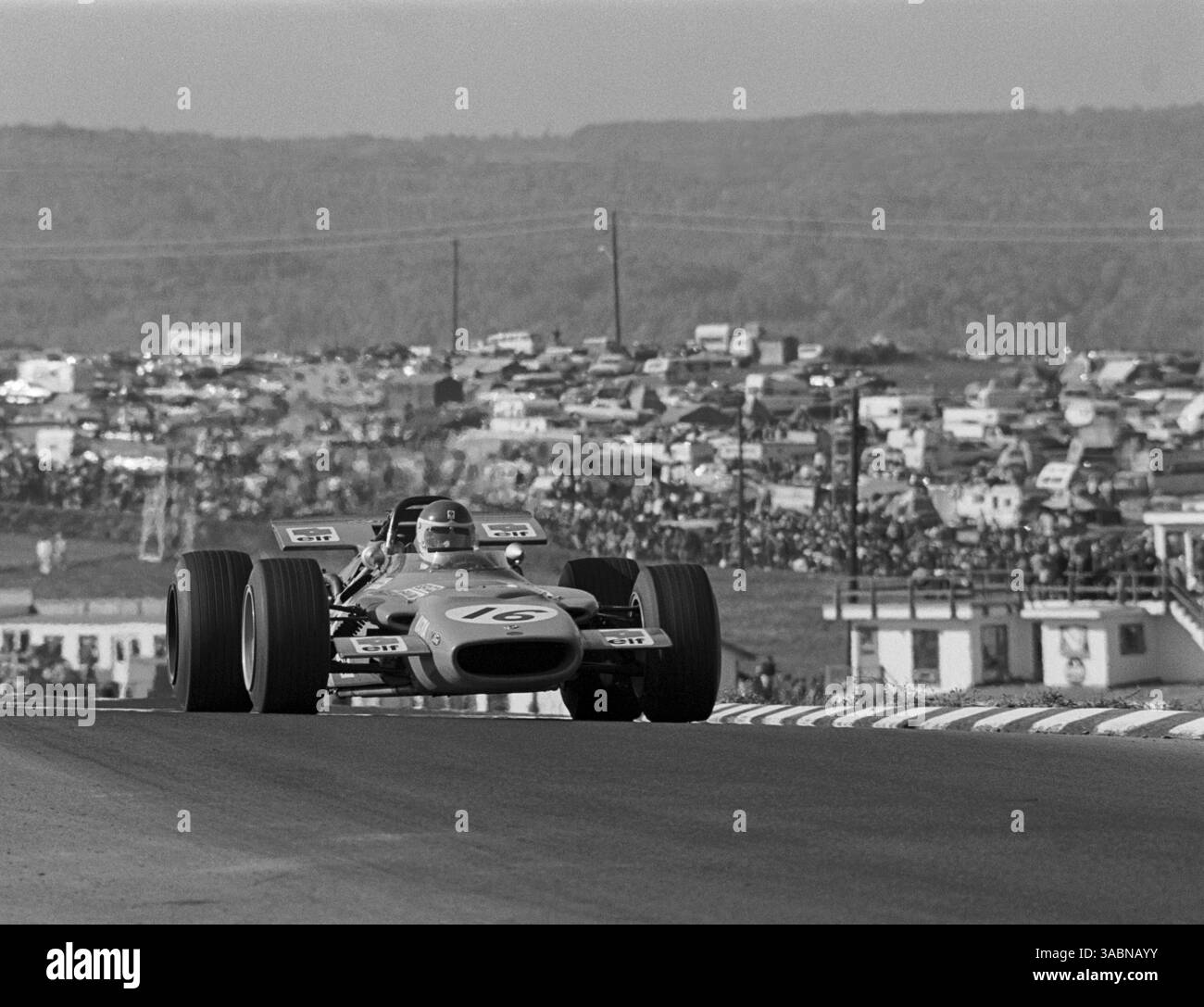 Johnny Servoz-Gavin (FRA) Matra MS84 Four Wheel Drive..USGP, Watkins ...