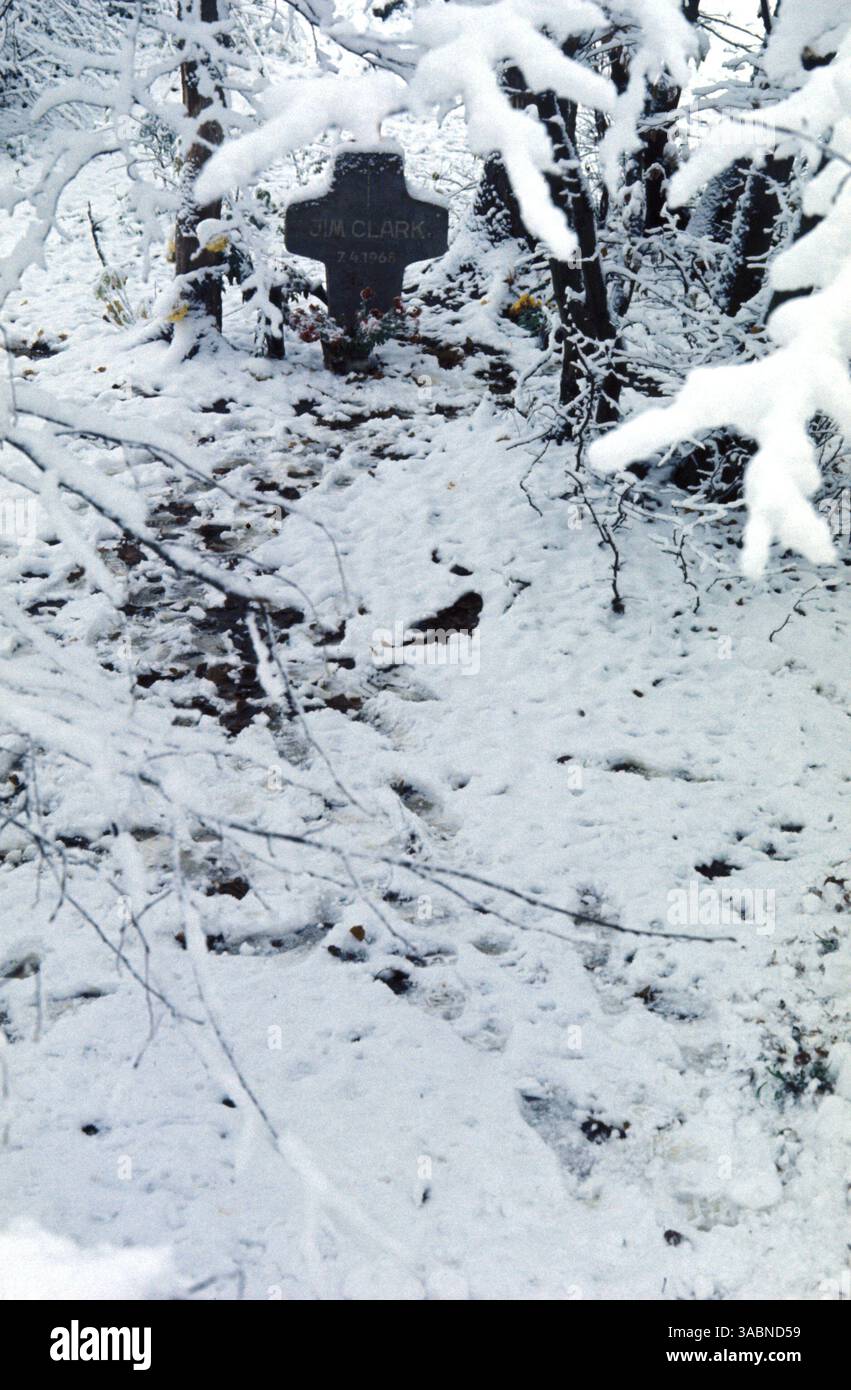 The memorial in the trees at Hockenheim where Jim Clark (GBR) lost his ...