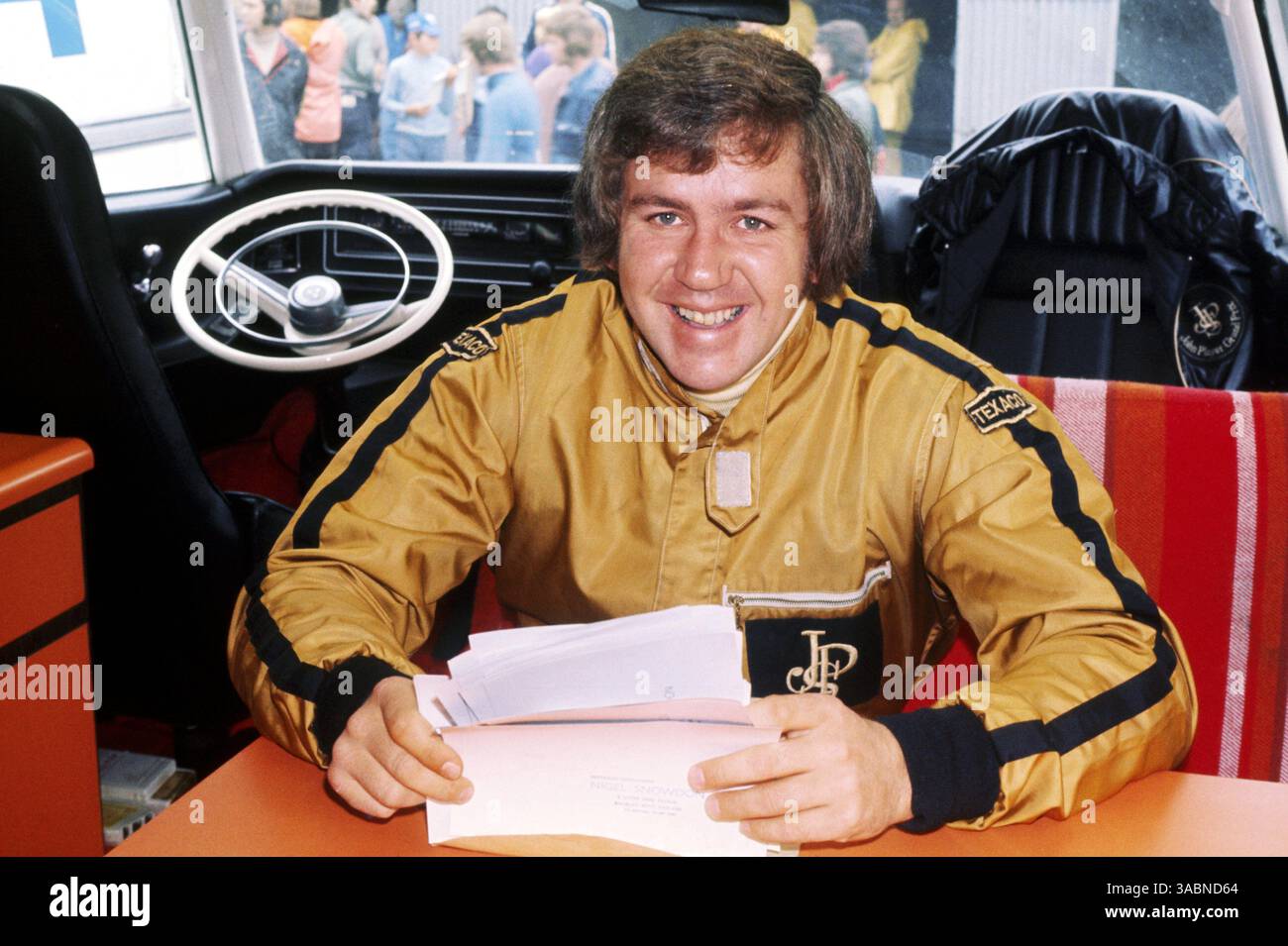 Dave Walker (GBR) Lotus takes a look at some photographs by Nigel ...