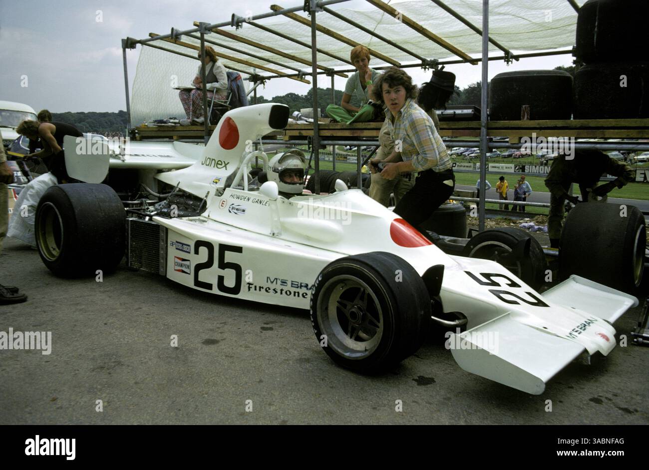 Maki f101 hi-res stock photography and images - Alamy