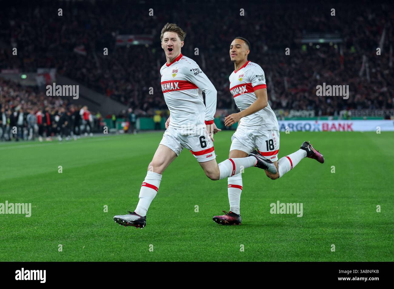 Stuttgart, Germany. 02nd Apr, 2025. Fussball DFB-Pokal Halbfinale VfB Stuttgart - RB Leipzig am ...