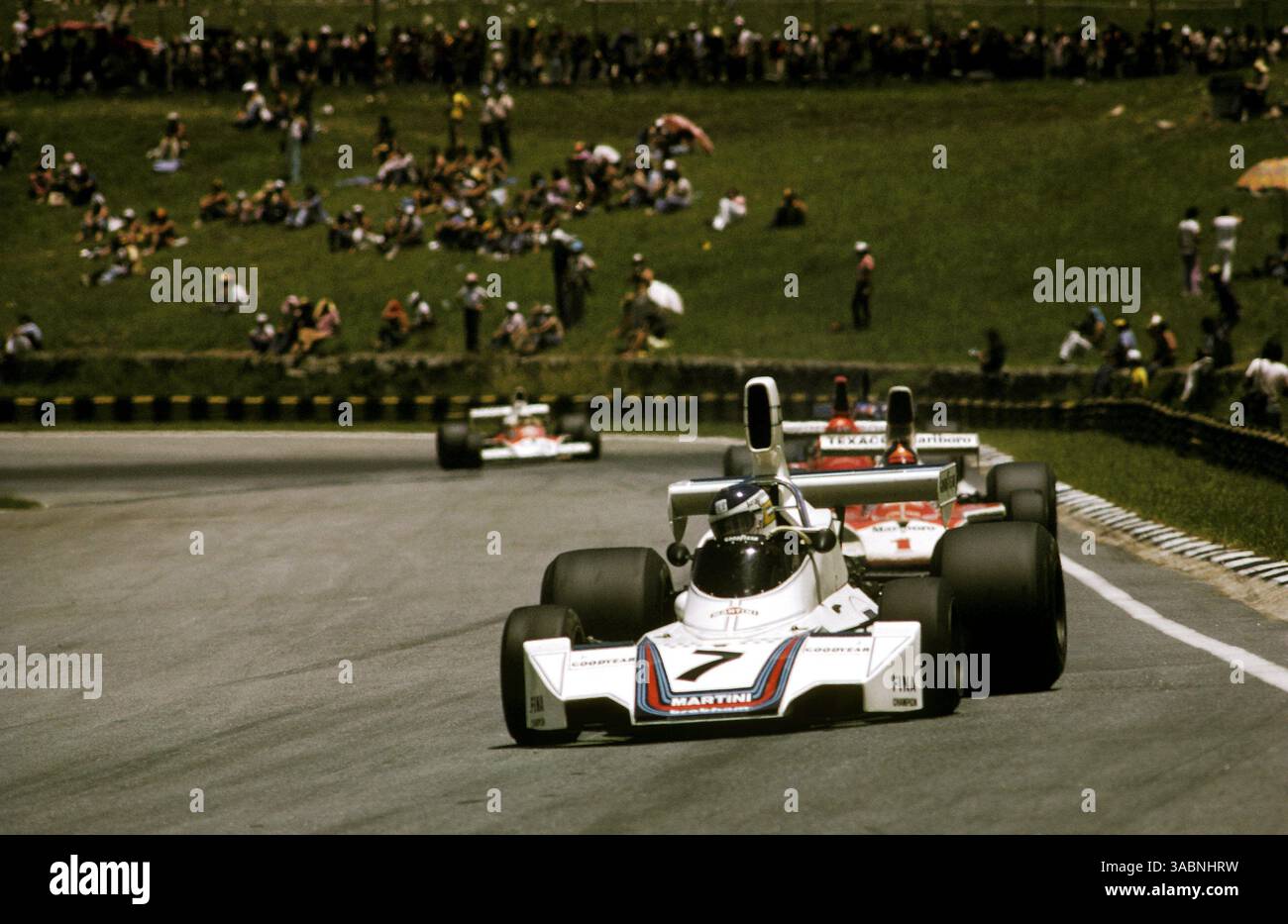 Carlos Reutemann (ARG) Brabham BT44B slipped from third on the grid to ...