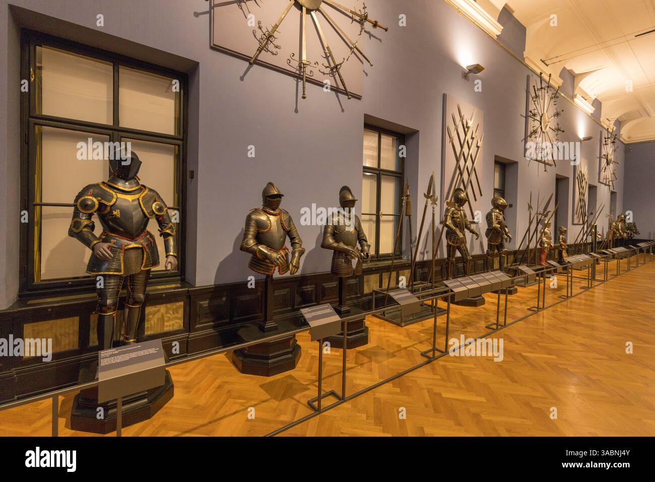 Armor armour museum helmet hi-res stock photography and images - Alamy
