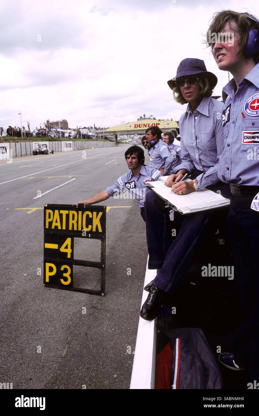 The Tyrrell team hang out a pit board for Patrick Depailler (FRA ...