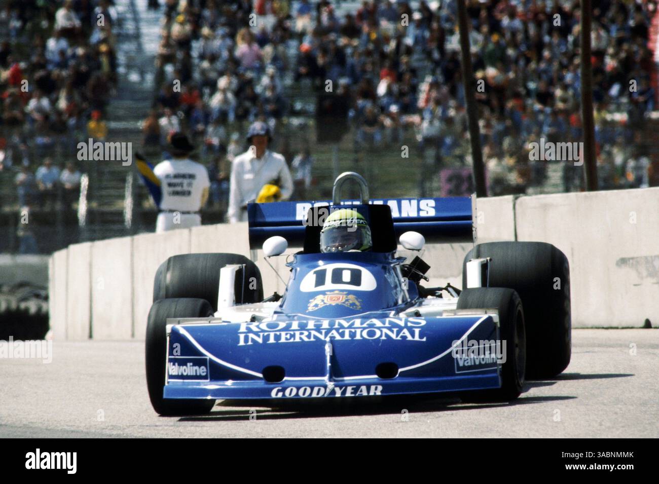 Brian henton f1 hi-res stock photography and images - Alamy