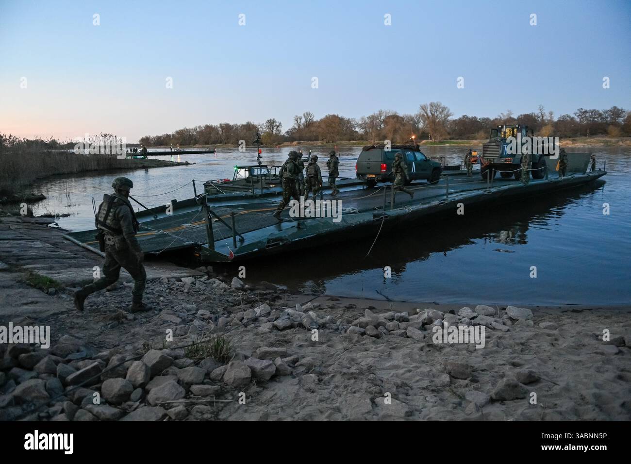 02 April 2025, Saxony-Anhalt, Gardelegen: Soldiers from the Dutch army ...