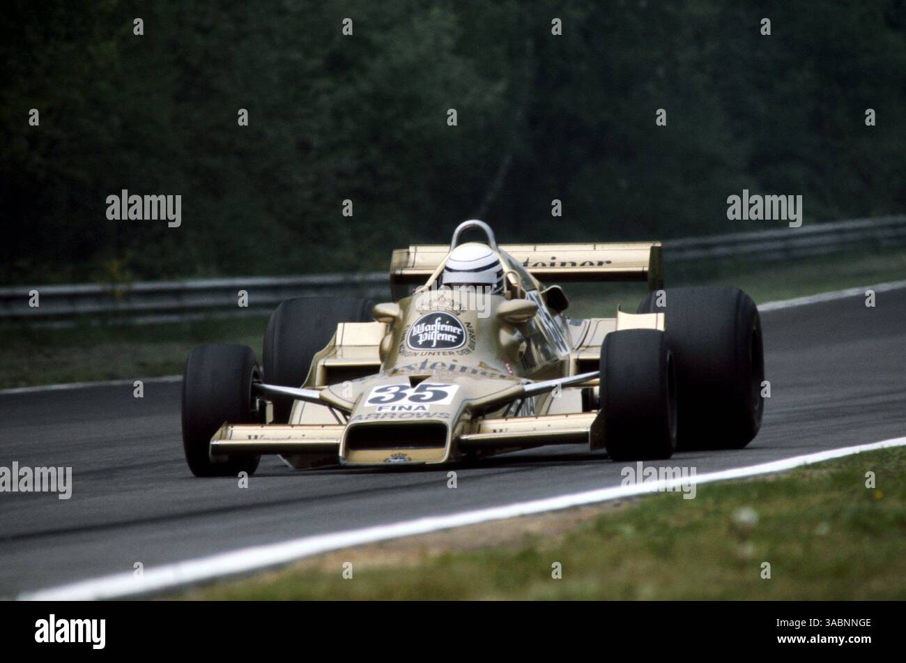 Ronnie Peterson (SWE) Arrows FA1 retired from the race on lap 32 with a broken rear suspension ...