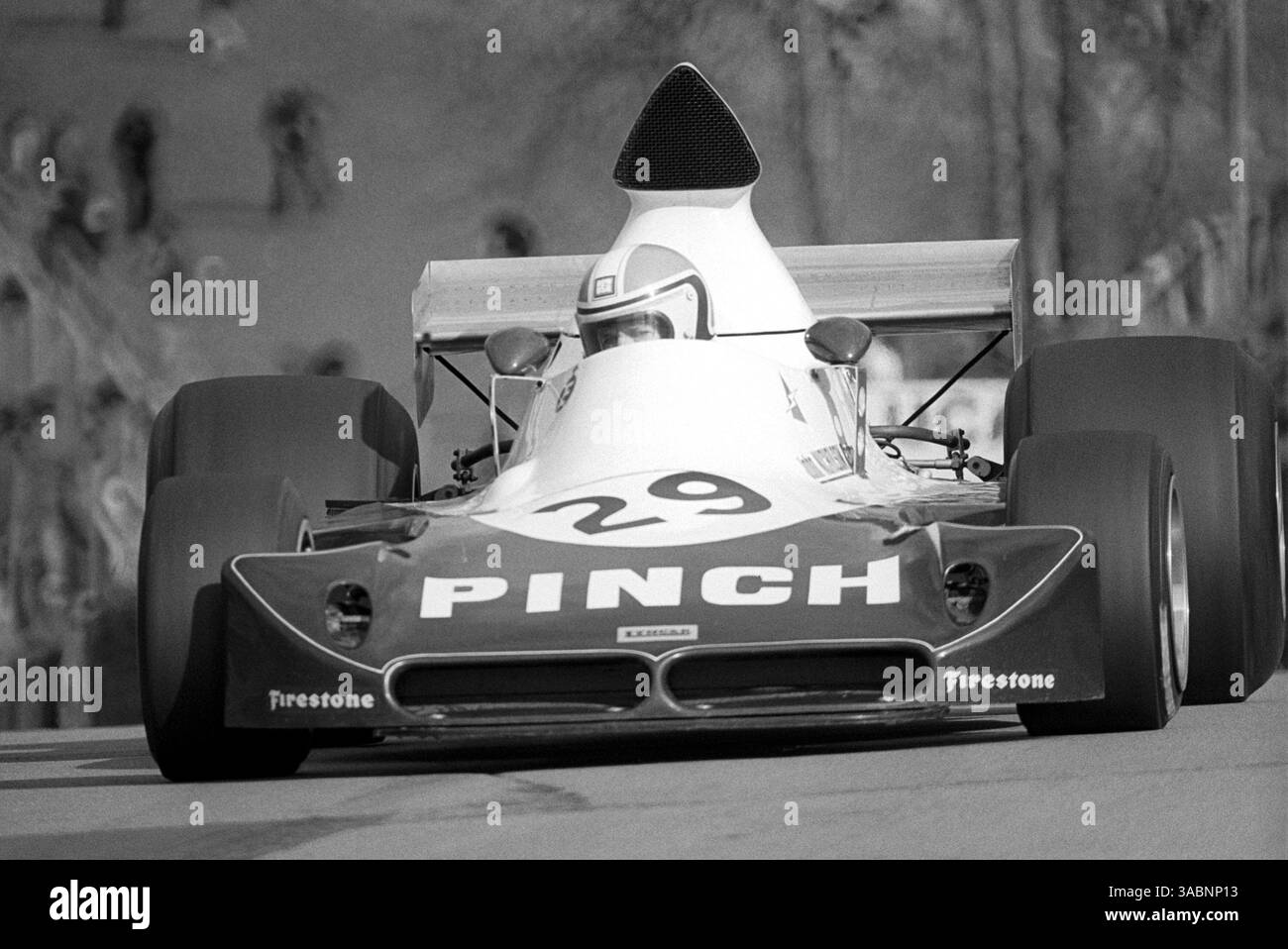 John Nicholson (NZL) Lyncar 006..Simoniz - Daily Mail Race of Champions ...