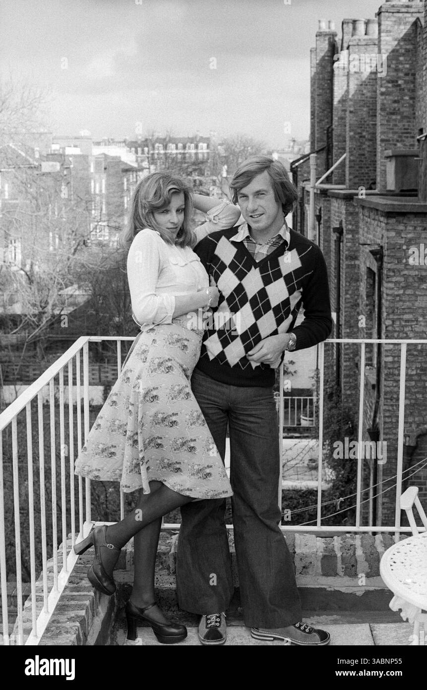 Guy Edwards (GBR) Embassy Hill Lola at home with his girlfriend ...