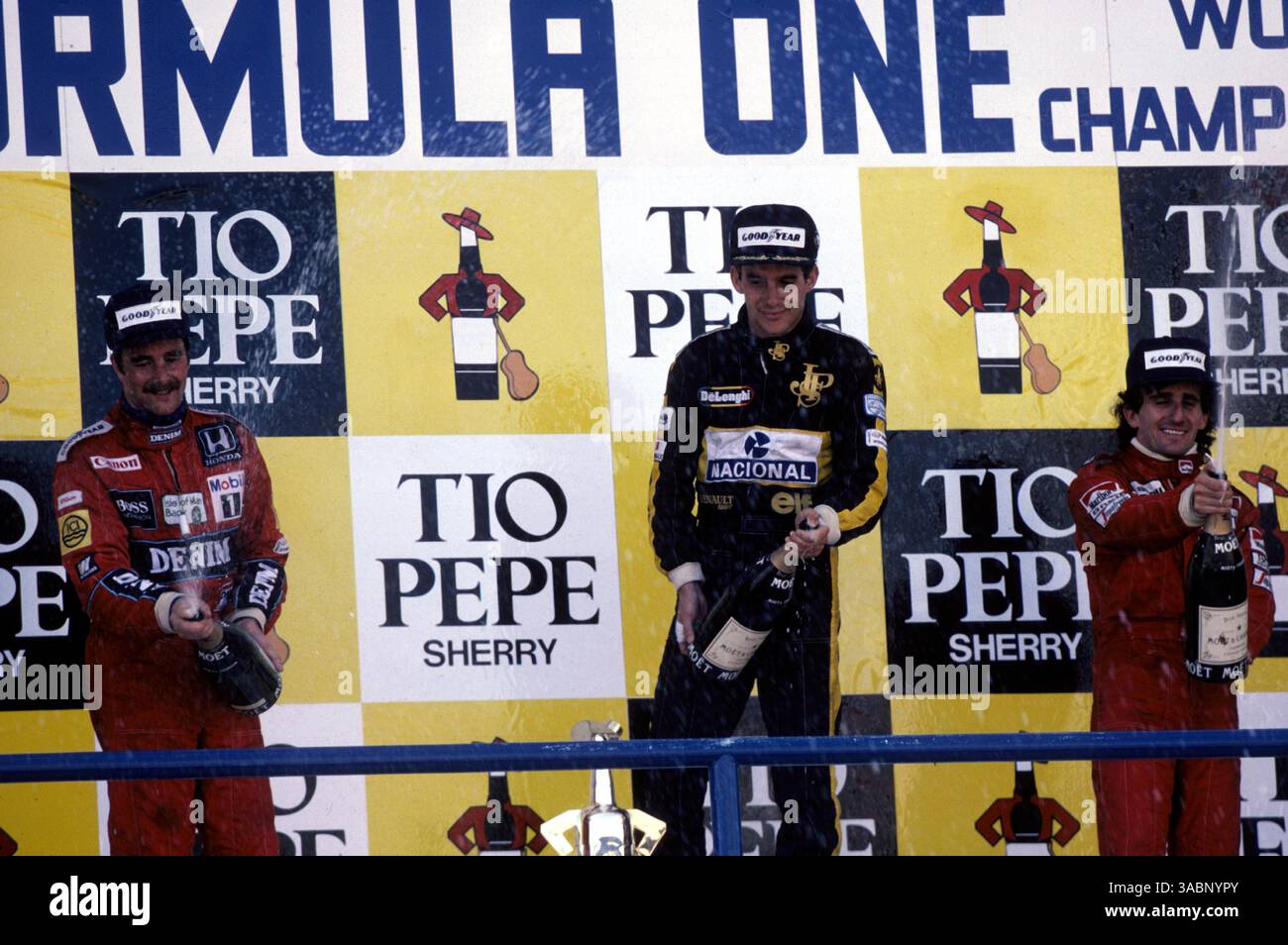 The podium to the closest race finish of all time (L to R): Nigel ...