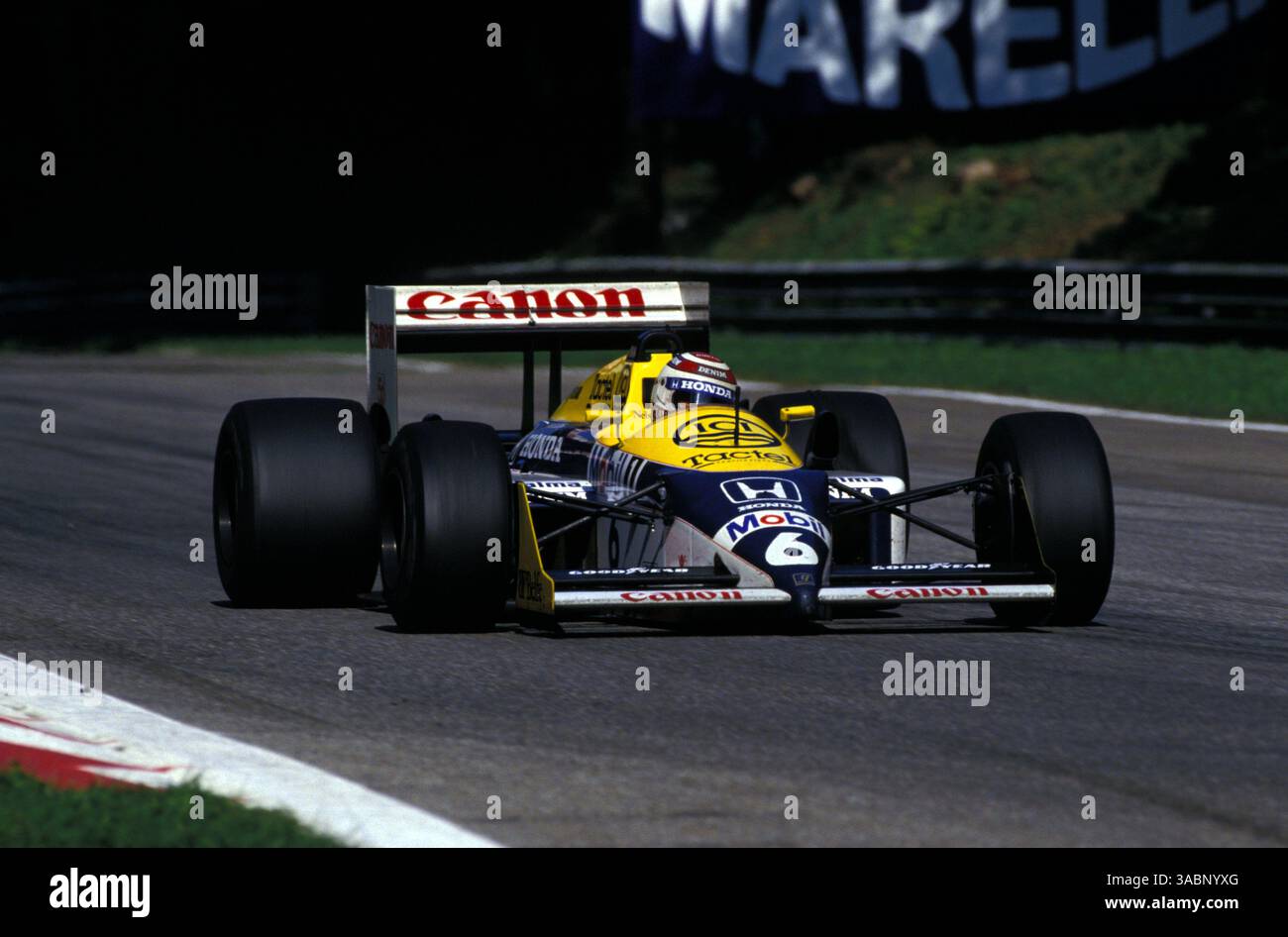 Race winner Nelson Piquet (BRA) Williams Honda FW11B...Formula One World Championship, Rd11 ...