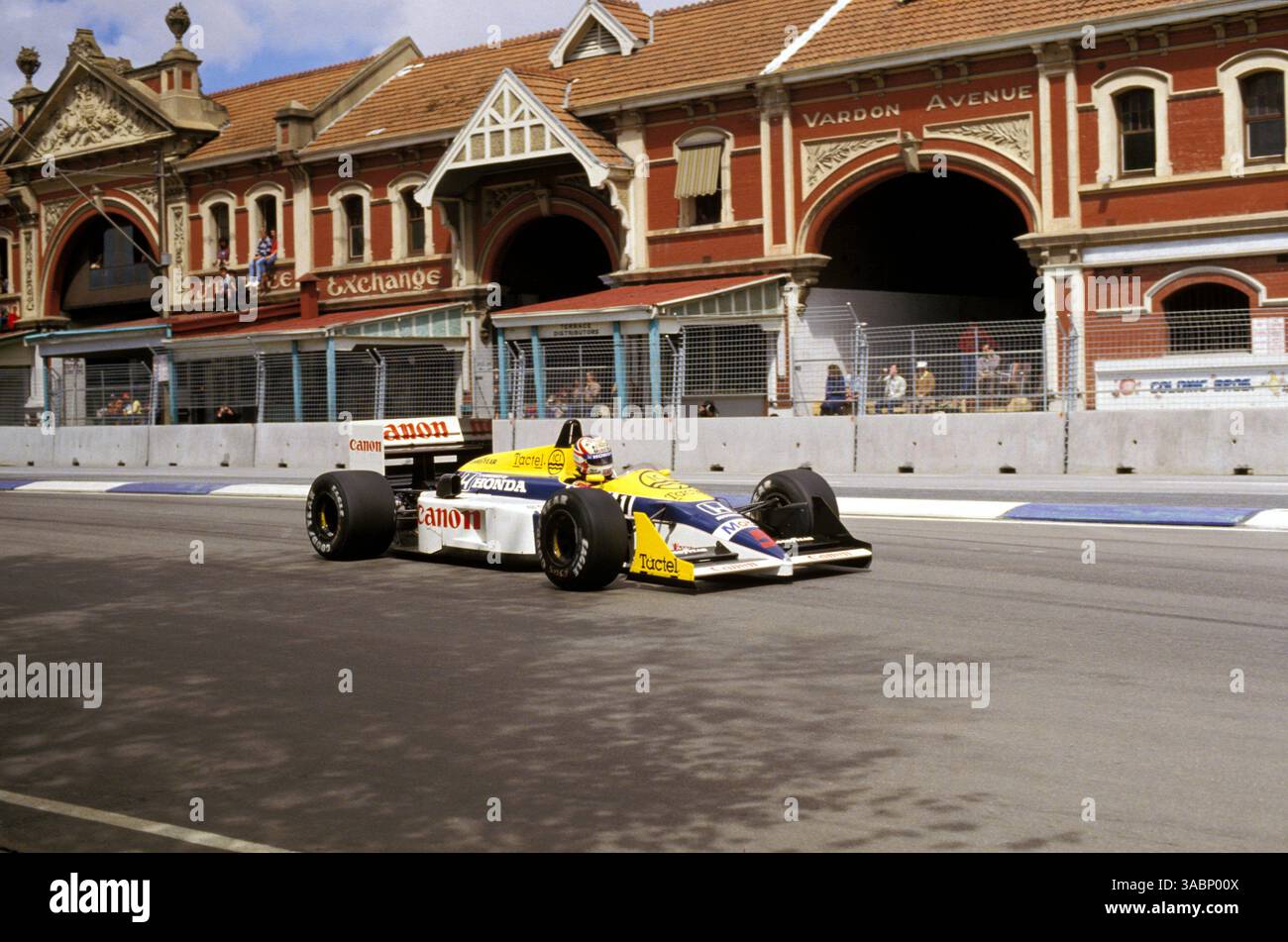Nigel Mansell (GBR) Williams FW11 saw his World Championship bid end ...
