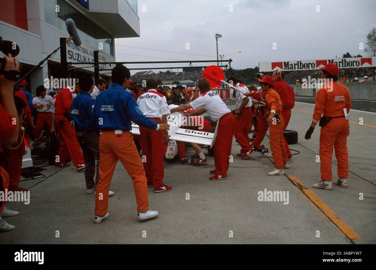 Ayrton Senna (BRA) McLaren MP4/5 pits after his crash with Alain Prost ...