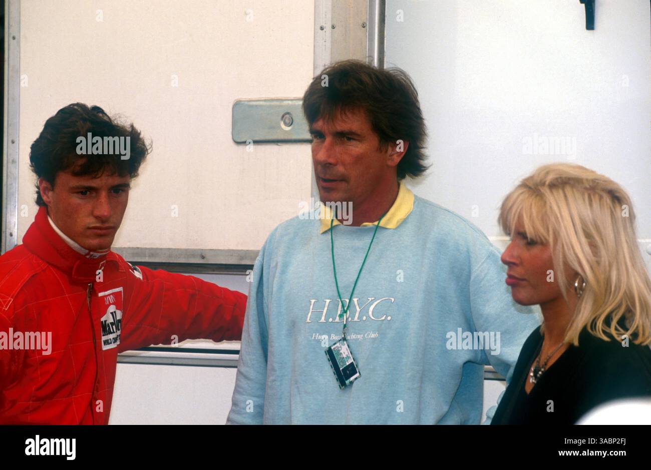 Irv the Swerve meets Hunt the Shunt. Eddie Irvine (GBR) (Left) Pacific ...