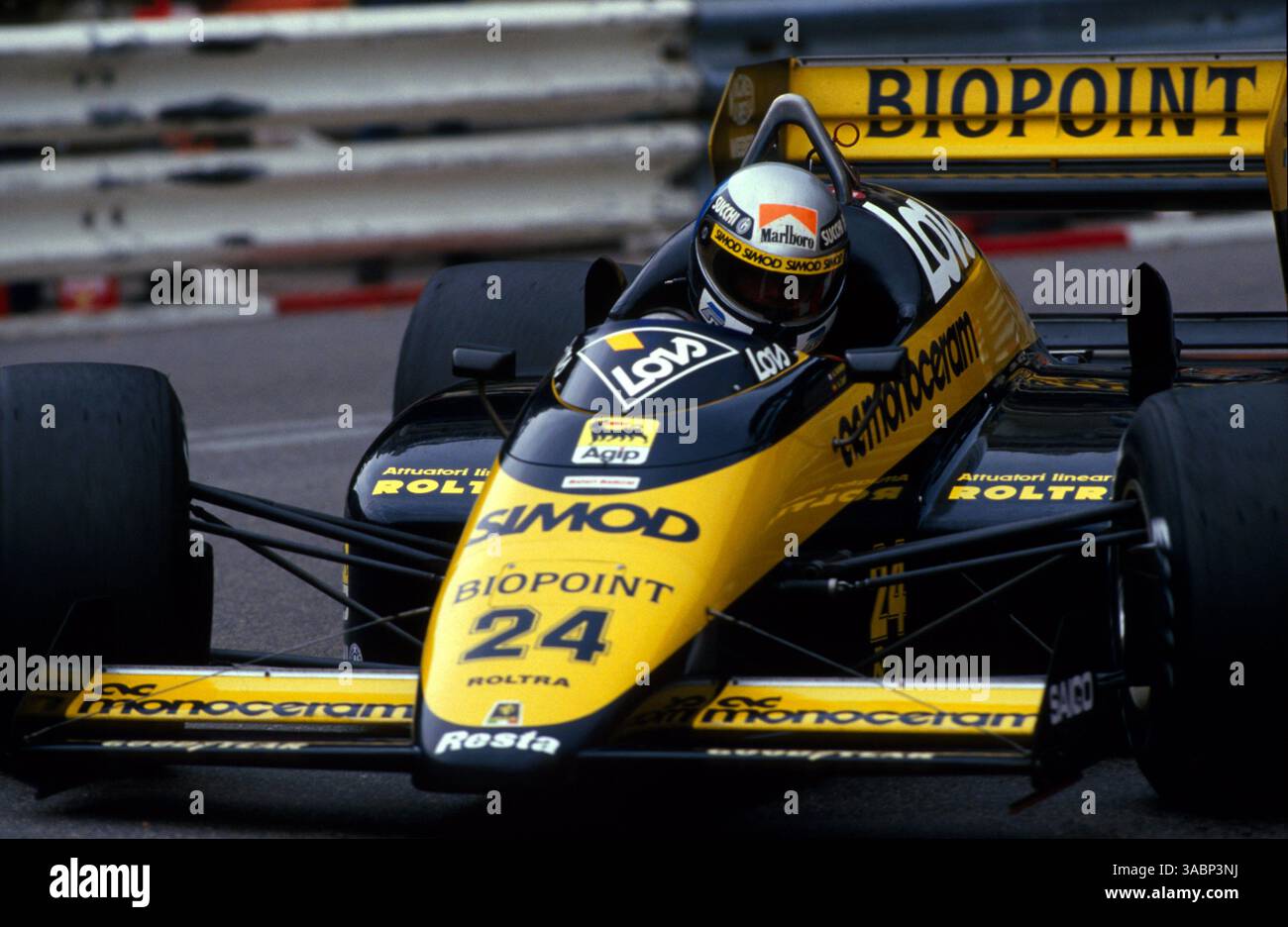 Alessandro Nannini (ITA) Minardi Motori Moderni M187...Formula One ...