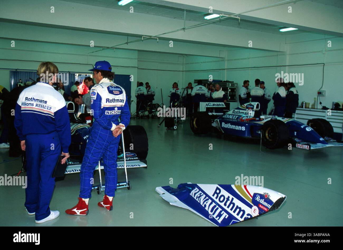 Fw16 williams hi-res stock photography and images - Alamy