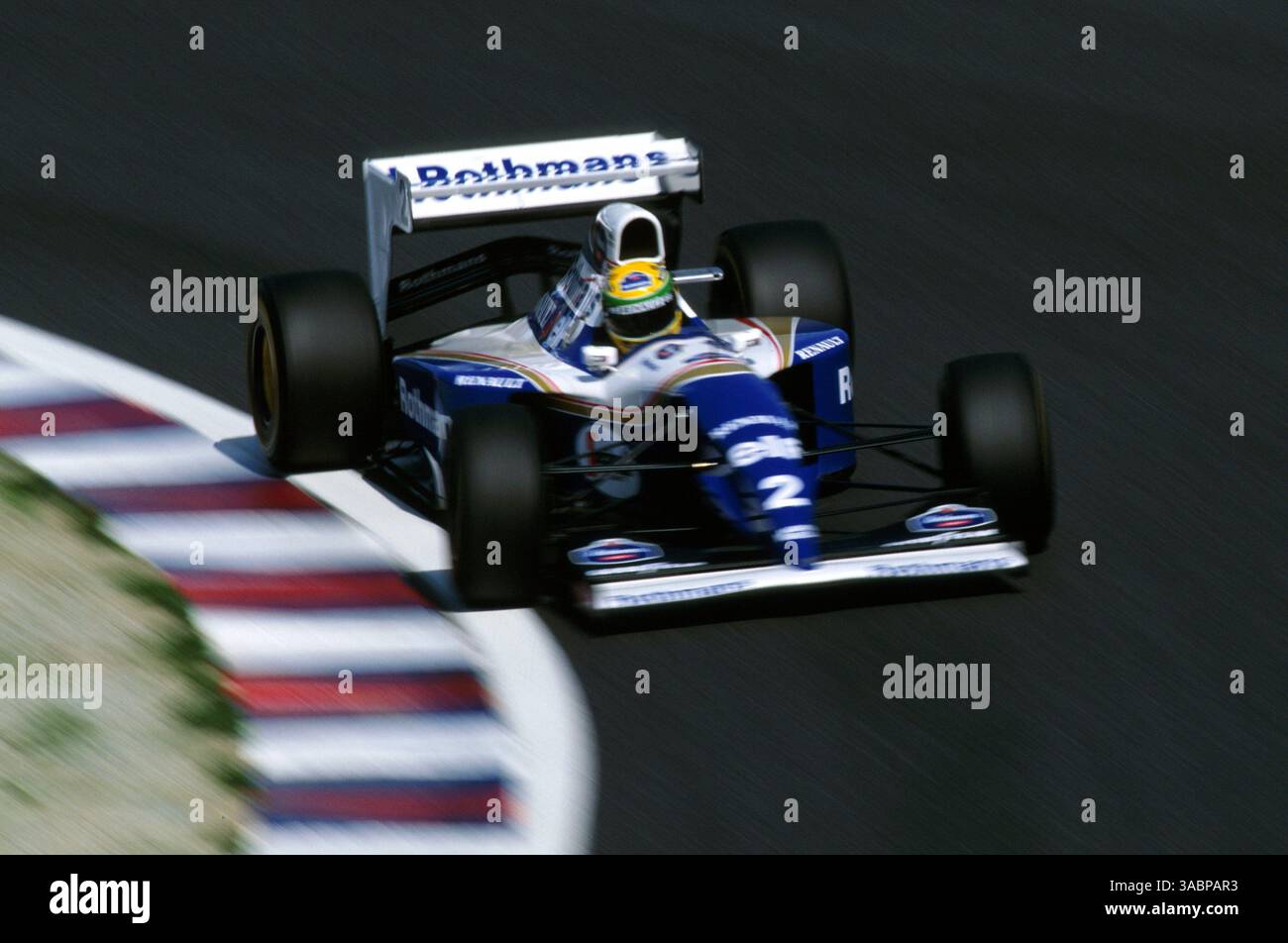 Pole sitter Ayrton Senna (BRA) Williams FW16 was taken out at the first ...