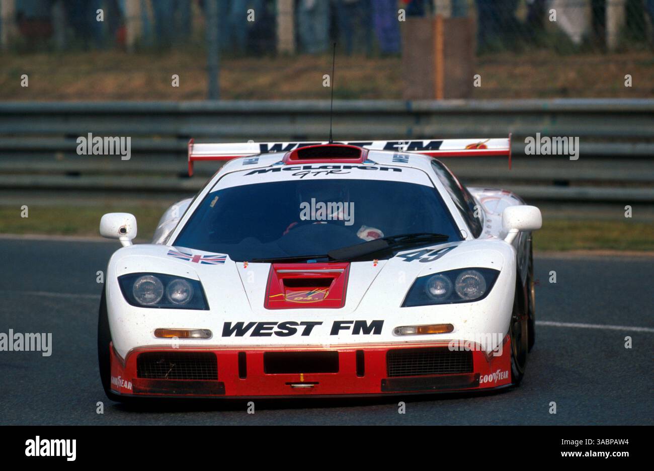 Mclaren f1 gtr 1995 le mans hi-res stock photography and images - Alamy