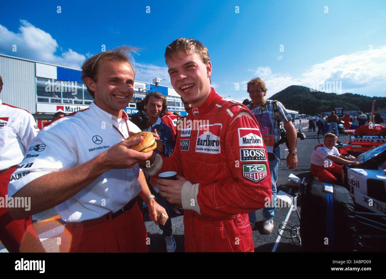 Jan Magnussen(DEN) Mclaren MP4-10B, replacing Mika Hakkinen(recovering from an Appendix ...