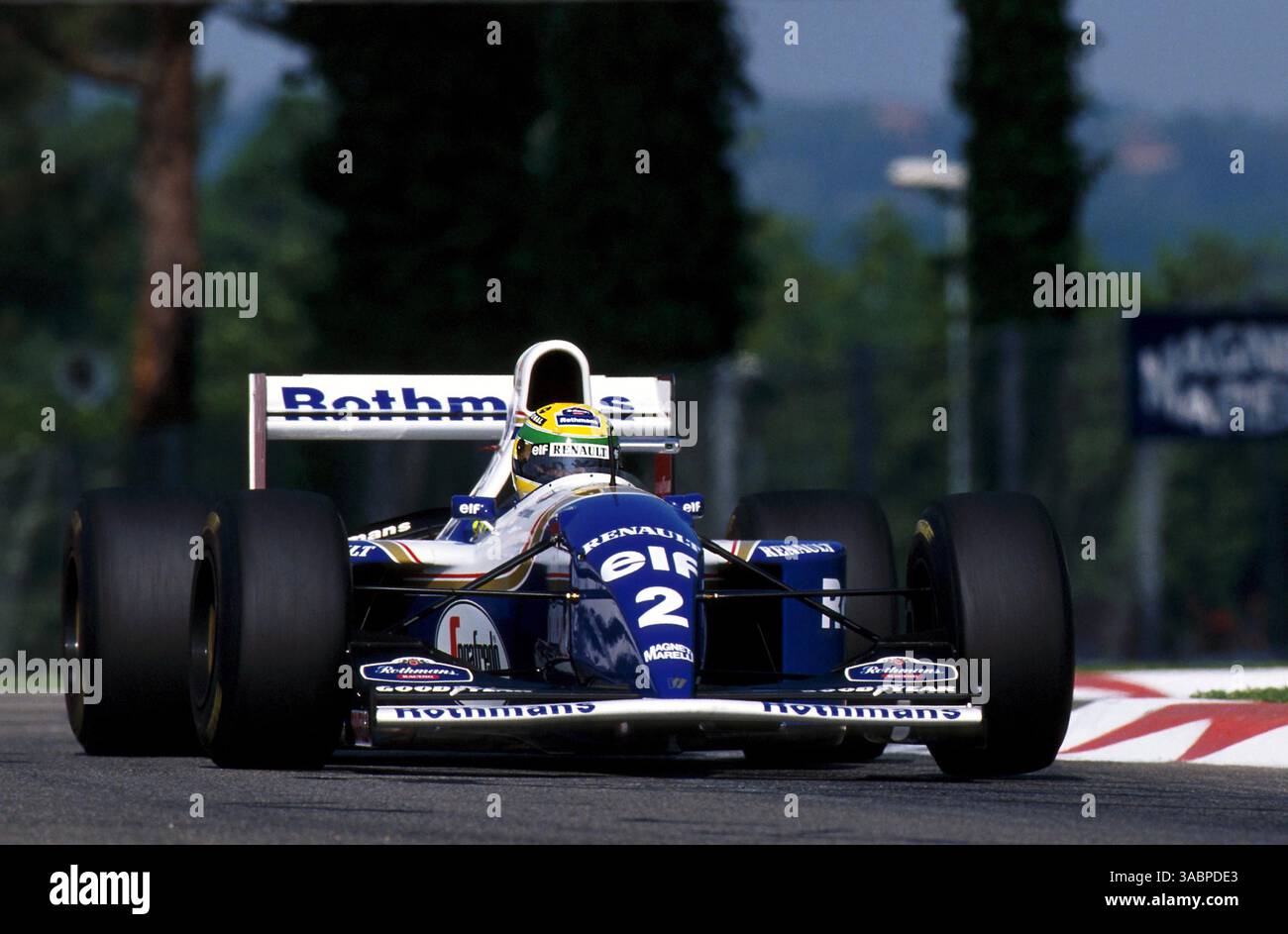 Fw16 williams hi-res stock photography and images - Alamy