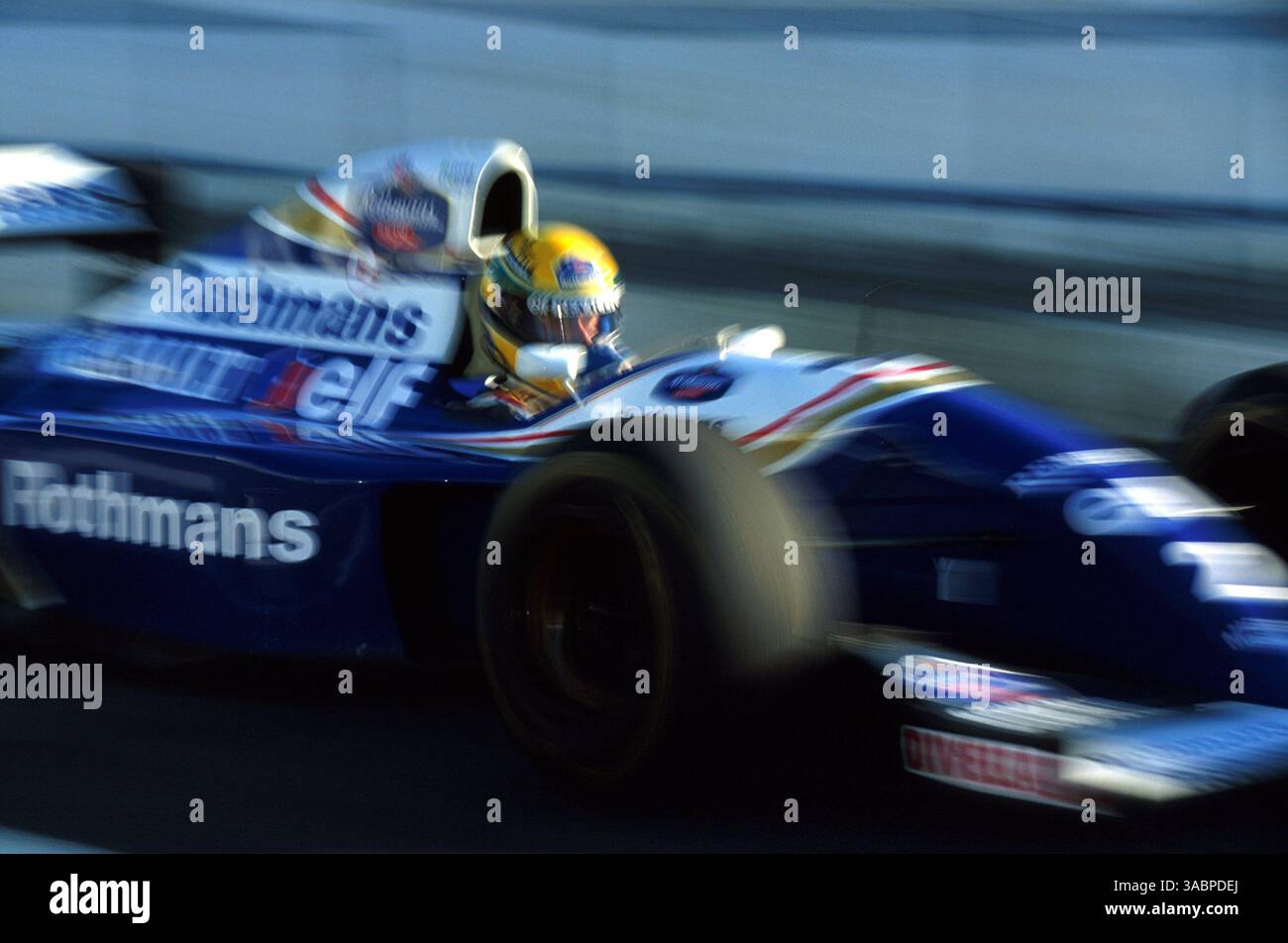Fw16 williams hi-res stock photography and images - Alamy