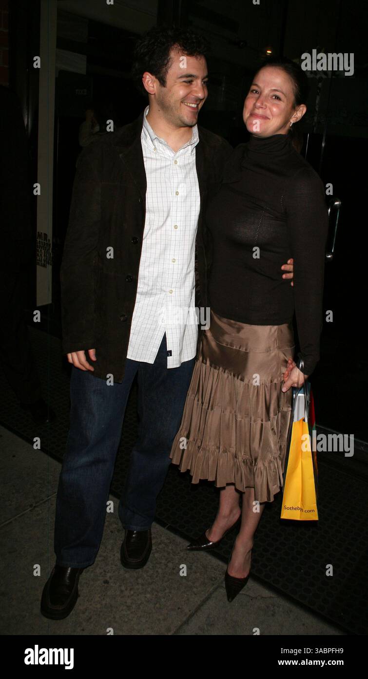 Fred Savage is leaving after he had a dinner with wife Jennifer Lynn ...