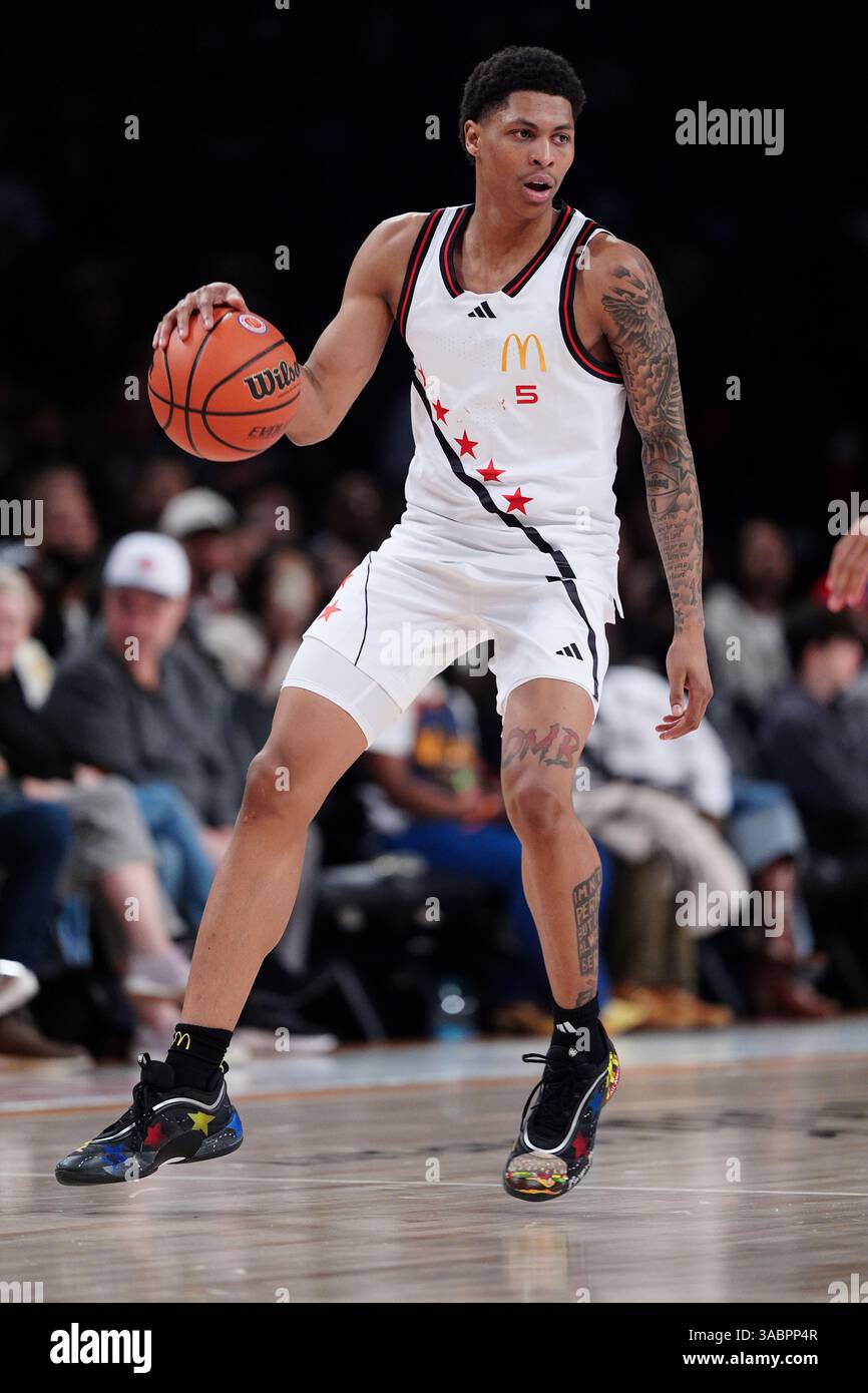 BROOKLYN, NY - APRIL 01: McDonalds High School All American Maleek ...