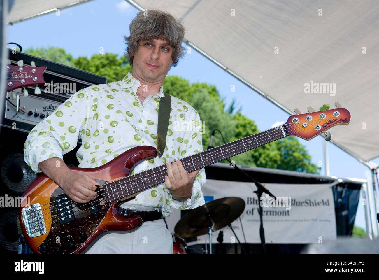 Phish bassist hi-res stock photography and images - Alamy