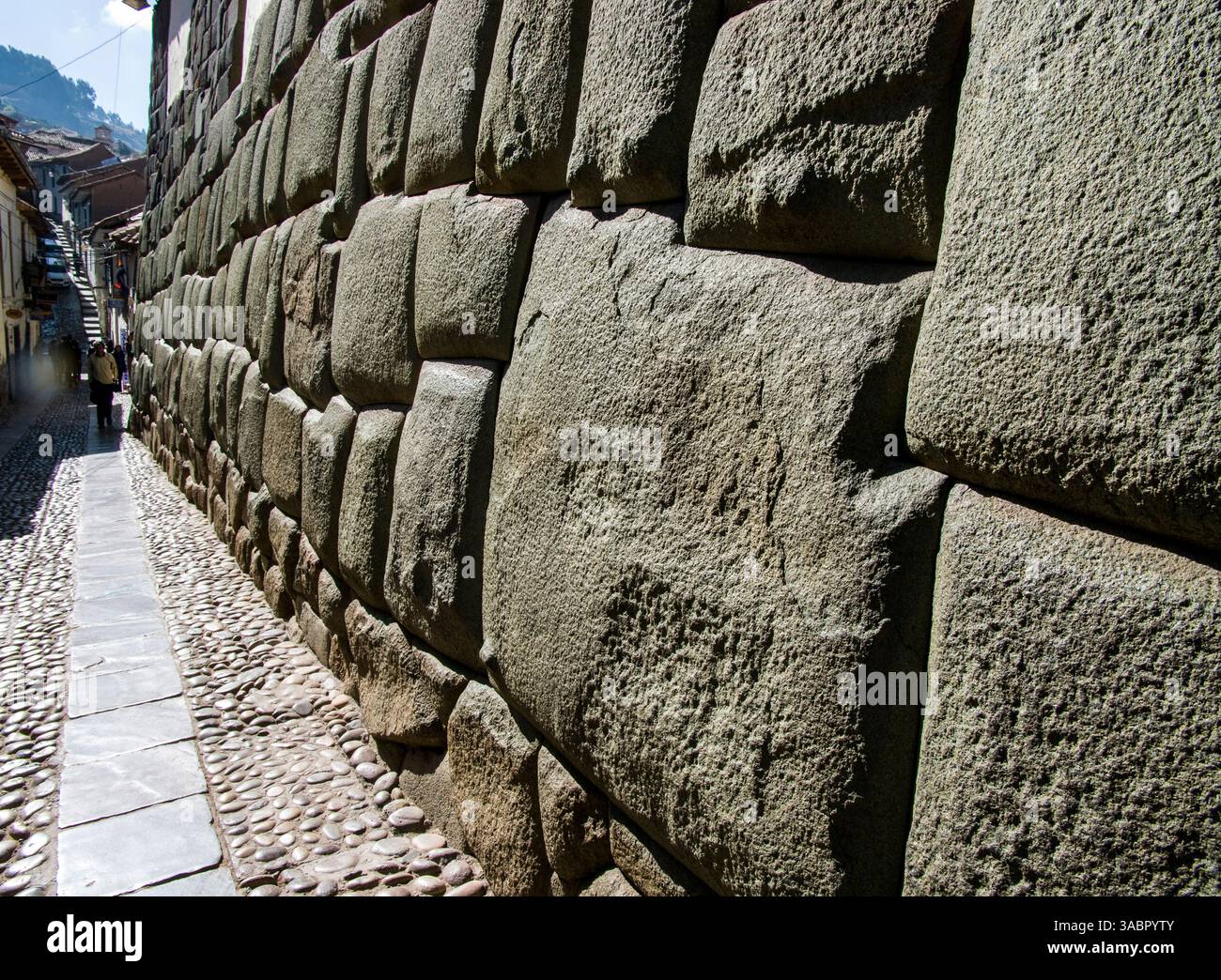Hatunrumiyoc hi-res stock photography and images - Alamy