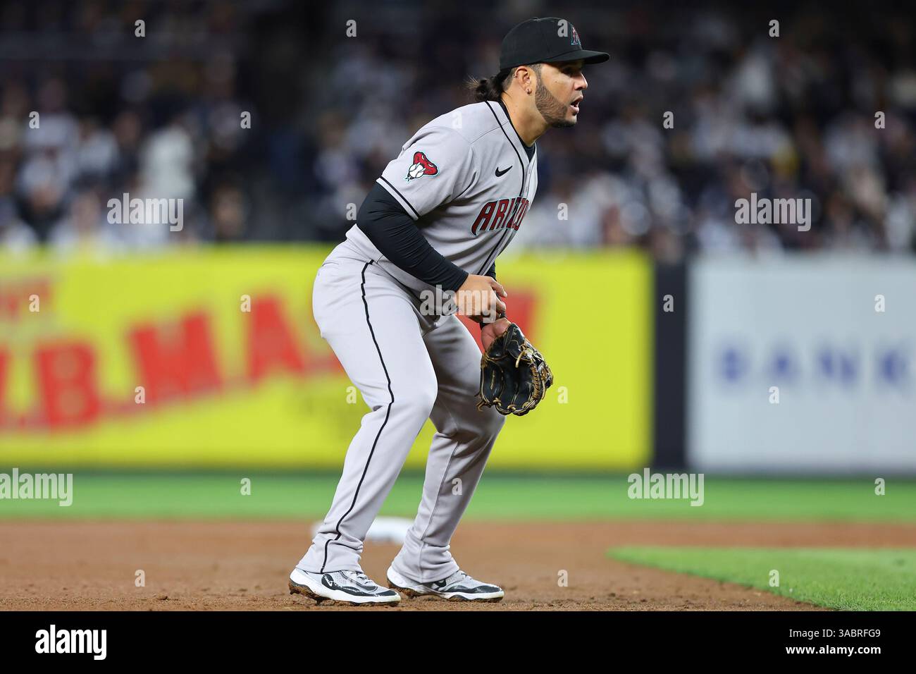 BRONX, NY - APRIL 01: Eugenio Suárez #28 of the Arizona Diamondbacks at ...