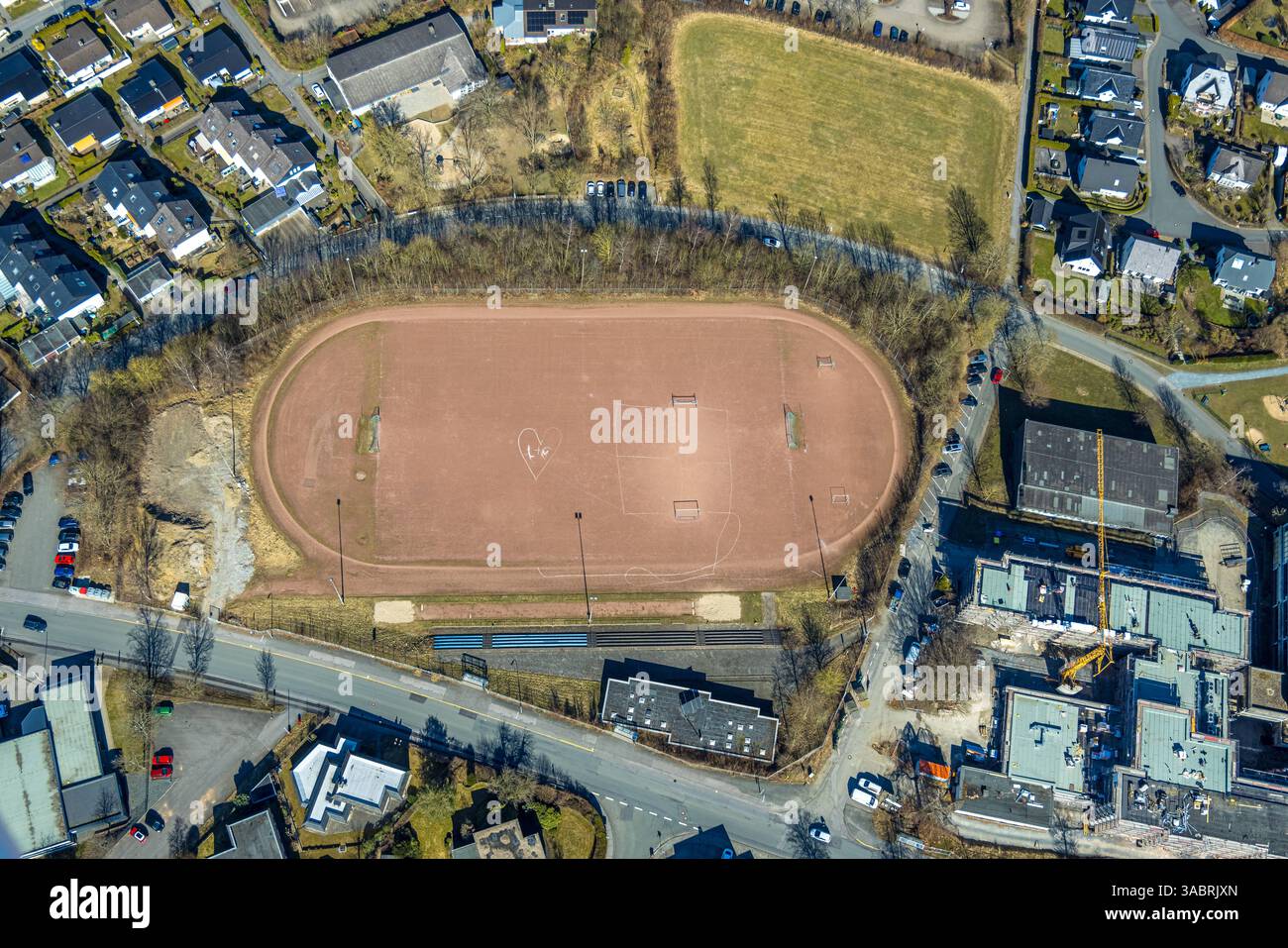 Luftbild, Sportplatz Ascheplatz Schulzentrum an der Realschule, Herz ...