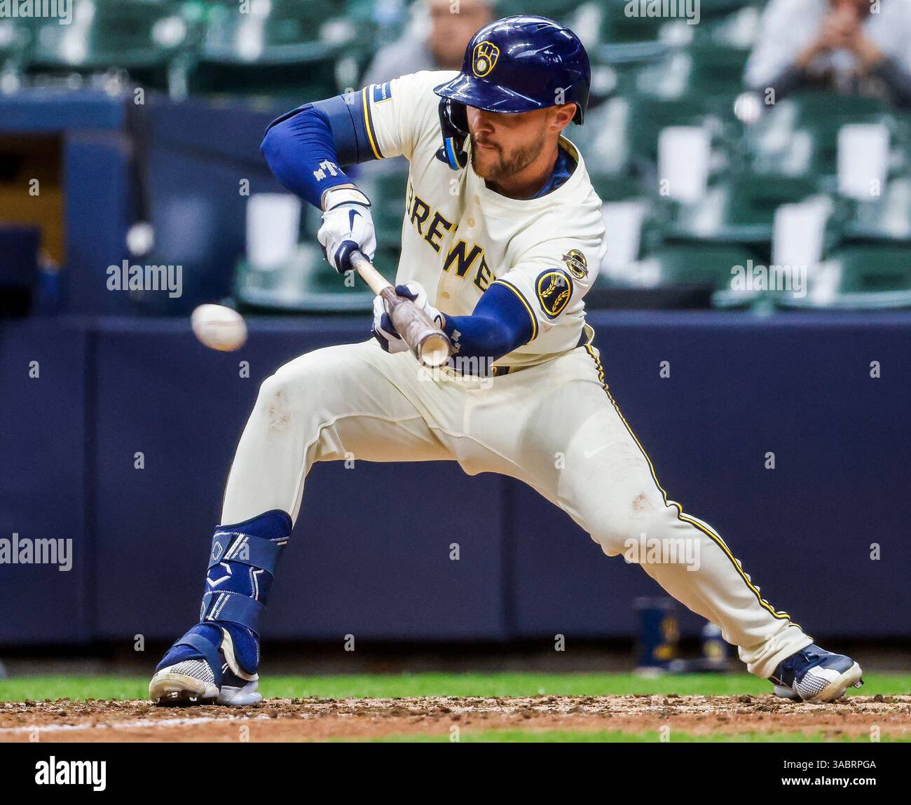 Milwaukee, United States. 02nd Apr, 2025. Milwaukee Brewers second ...