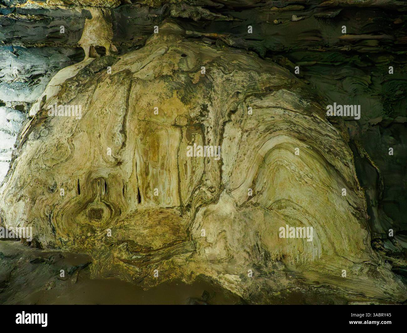 Colorful interior of the Sudwala Caves, Mpumalanga, South Africa Stock ...