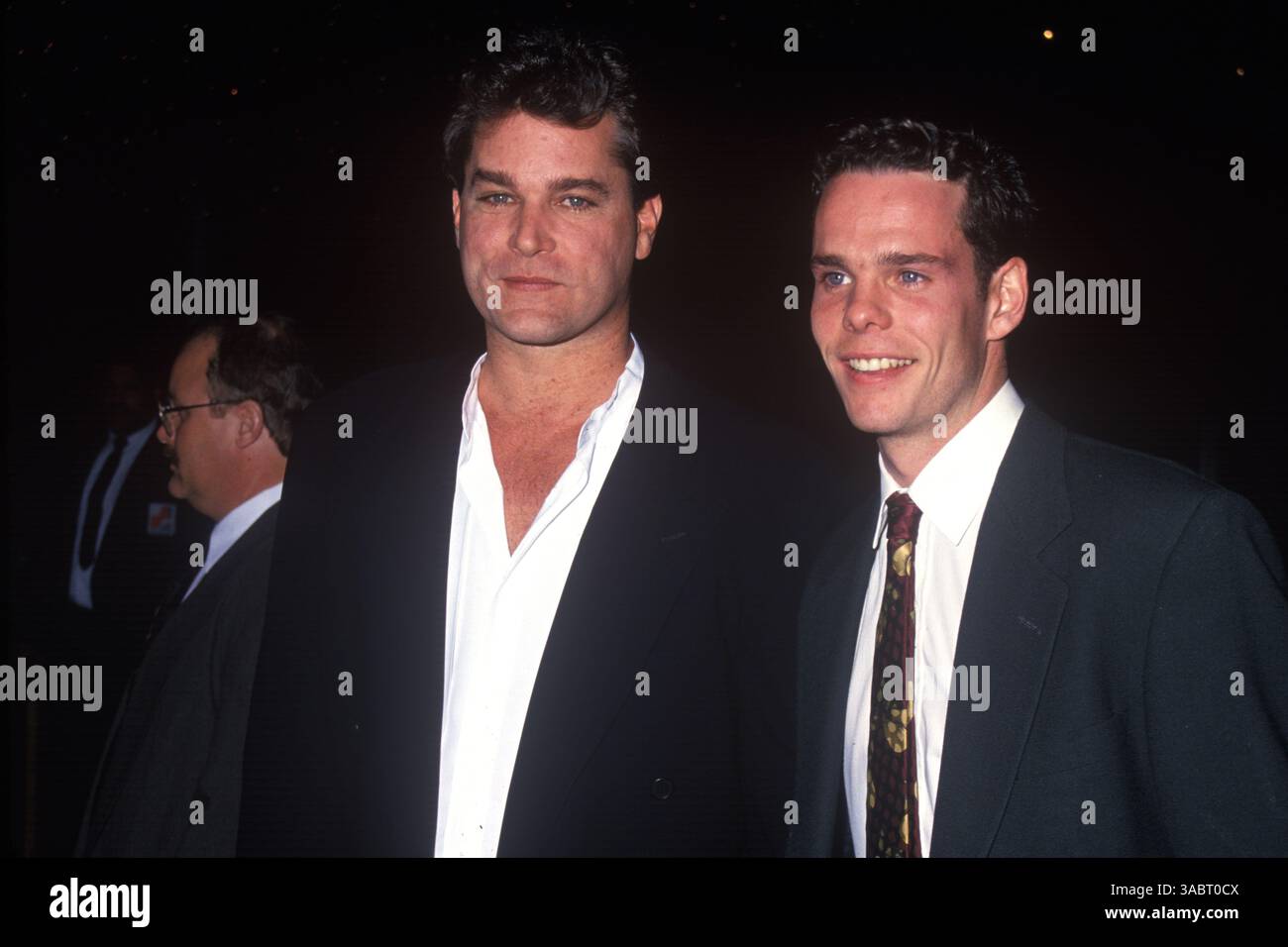 Apr 26, 1994 - Los Angeles, CA, USA - KEVIN DILLON at the 'No Escape ...