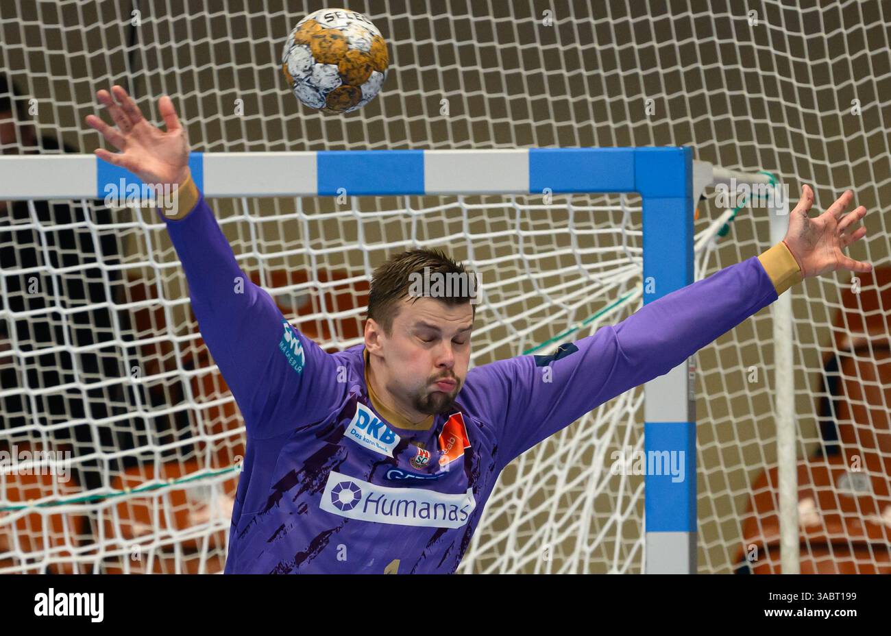 Dessau, Germany. 02nd Apr, 2025. Handball, Champions League, round of ...