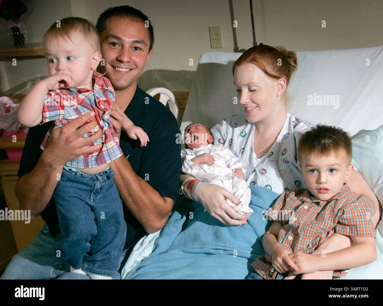 Oct 03, 2007; Marysville, OH, USA; JENNA and WILLIAM COTTON welcome the ...