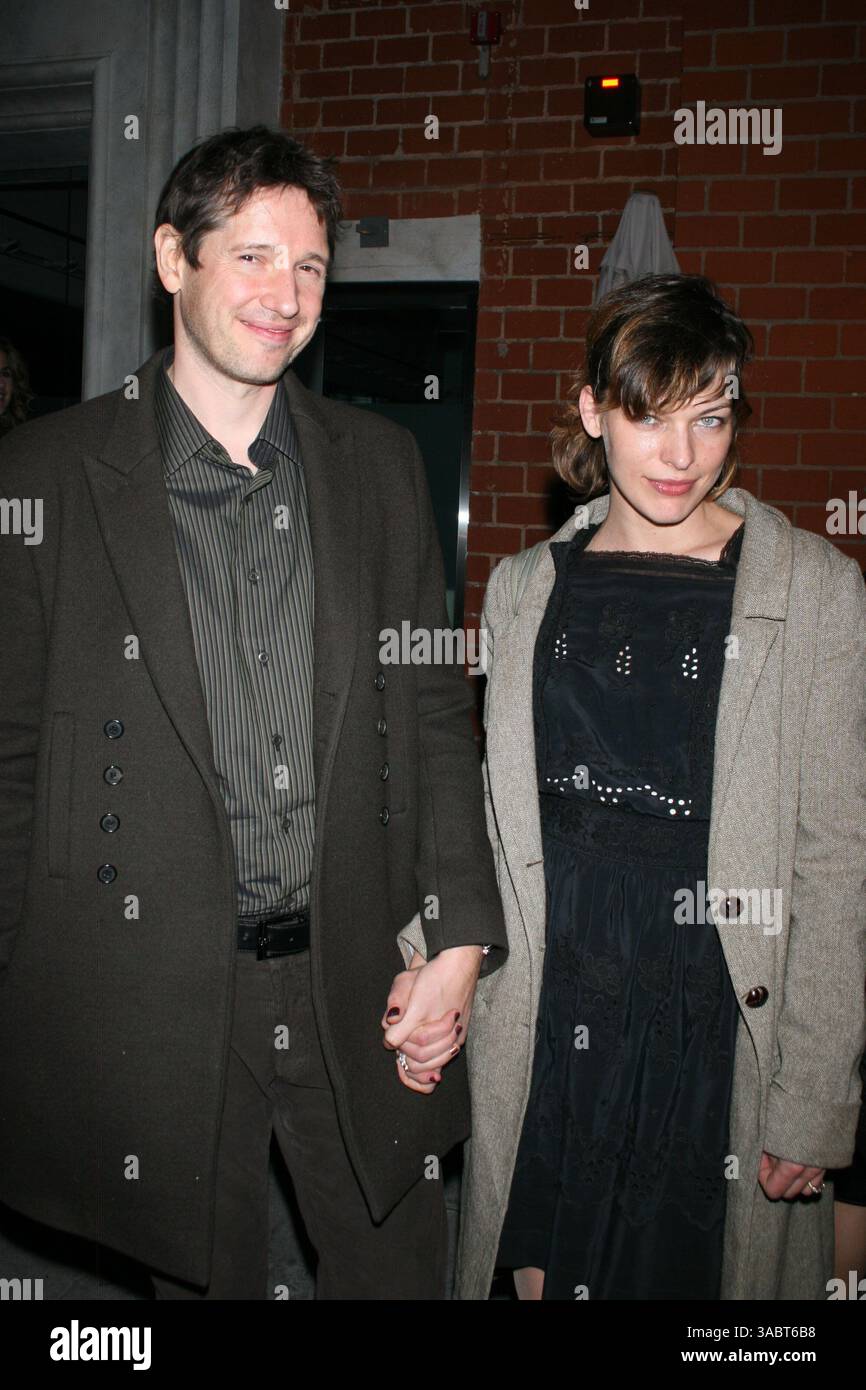 Jan 18, 2007 - Los Angeles, CA, USA - Model actress MILLA JOVOVICH and ...