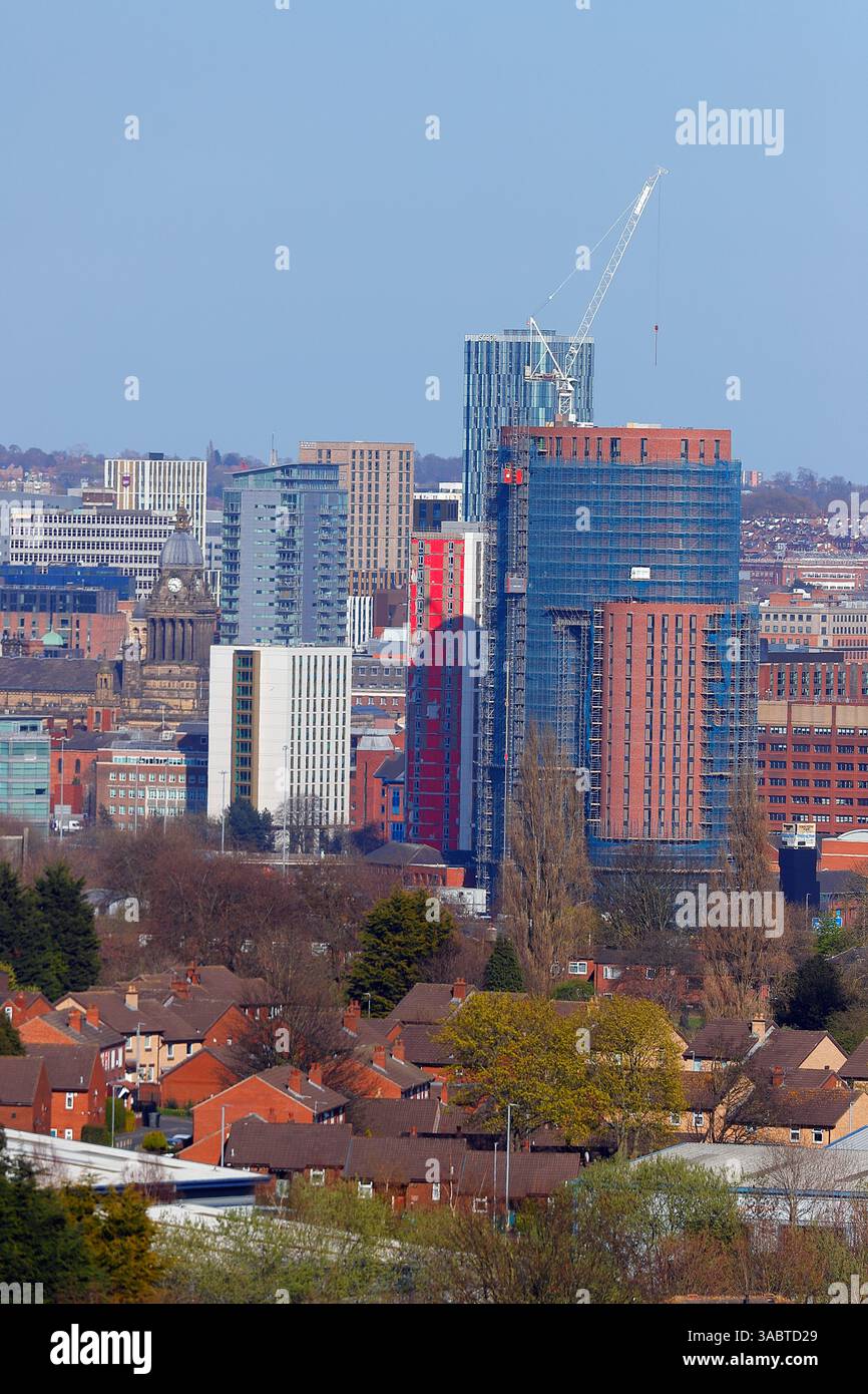 Triangle Yard & Threadworks apartments currently being built in Leeds ...