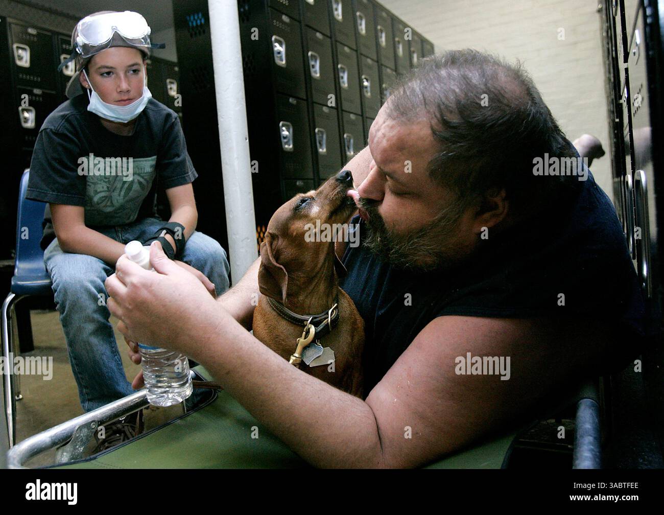 Oct 22, 2007 - Escondido, CA, USA - A nine year-old dachshund named ...