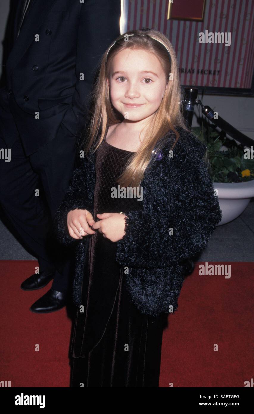 Jan 07, 1999 - Pasadina, CA, USA - Actress RACHEL DAVID at the Warner ...