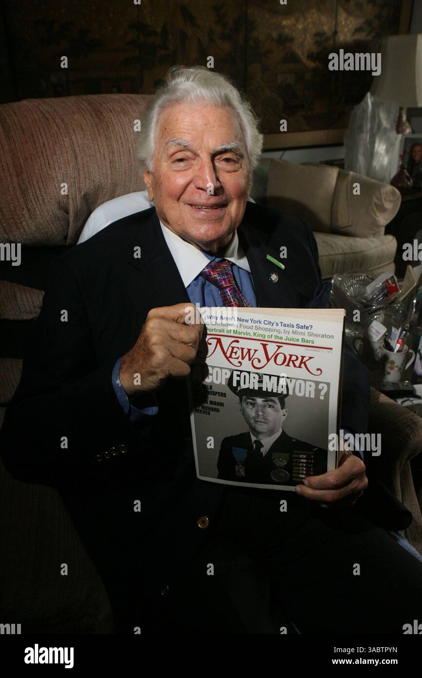 Oct 24, 2007 - Bronx, New York, USA - Former NYPD cop and Congressman ...