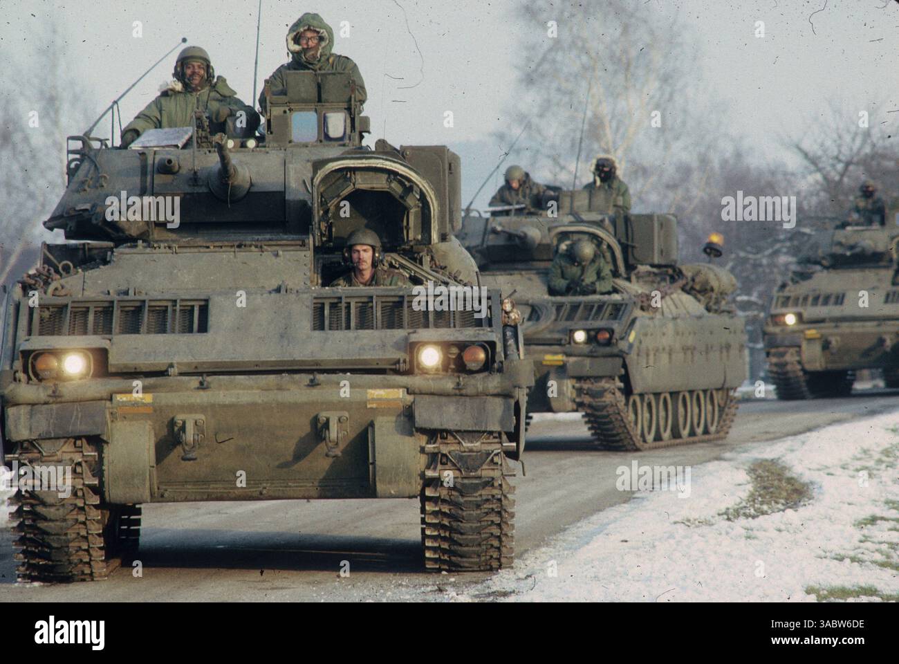Dec 18, 2006 - Washington, DC, USA - Vehicles Military Armor Tracked US ...