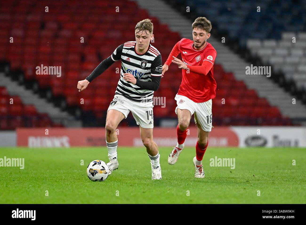 Glasgow, Scotland, UK. 2nd April, 2025. Roddy MacGregor of Queen's Park ...